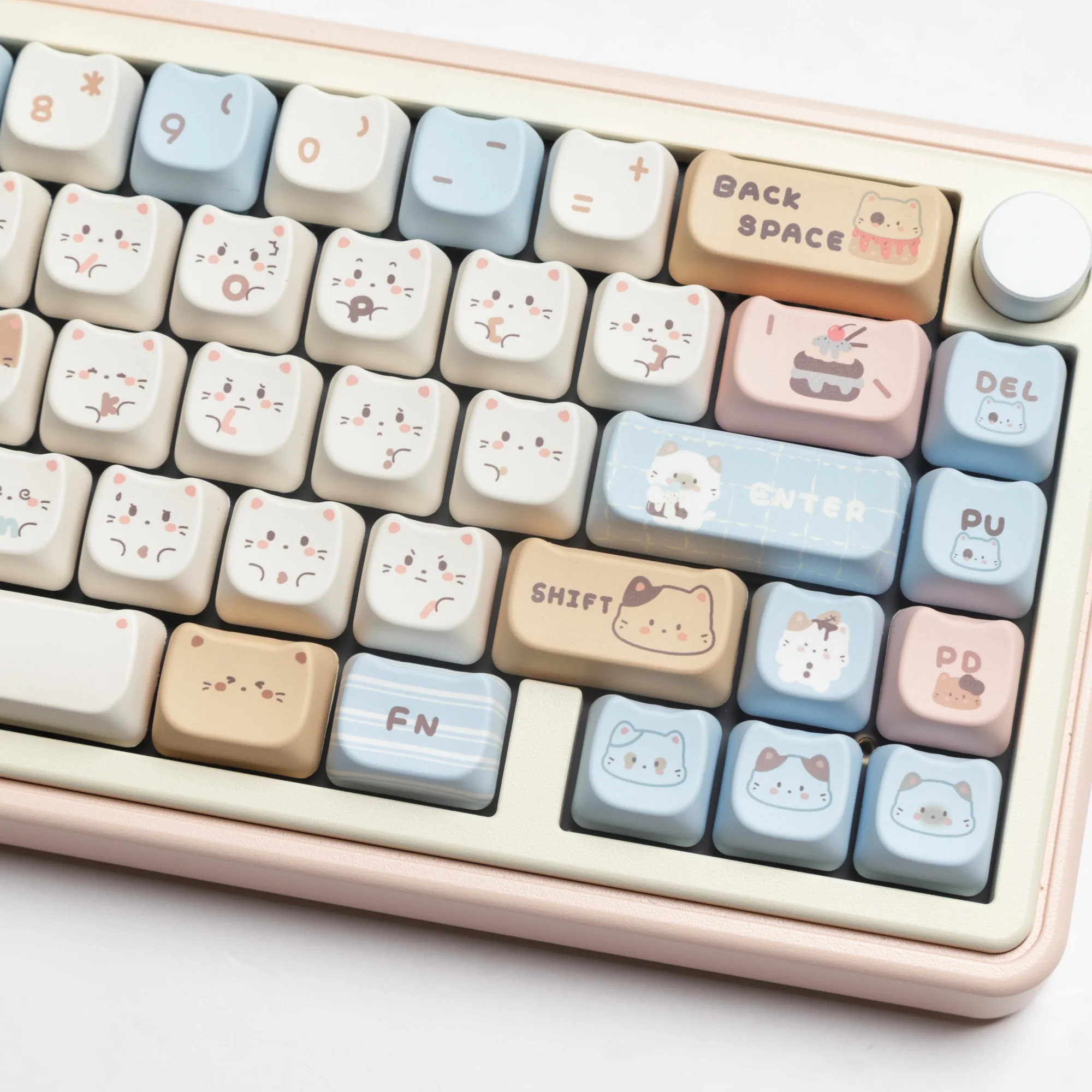 16 Cute Keycap Sets to Personalize Your Mechanical Keyboard